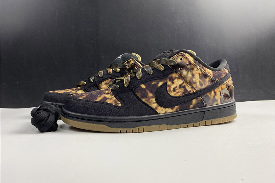 Perfect Kicks - Nike SB Dunk Low Premium "Pushead 2" 536356-002 ...