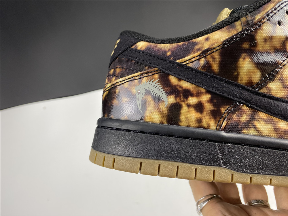 Perfect Kicks - Nike SB Dunk Low Premium "Pushead 2" 536356-002 ...